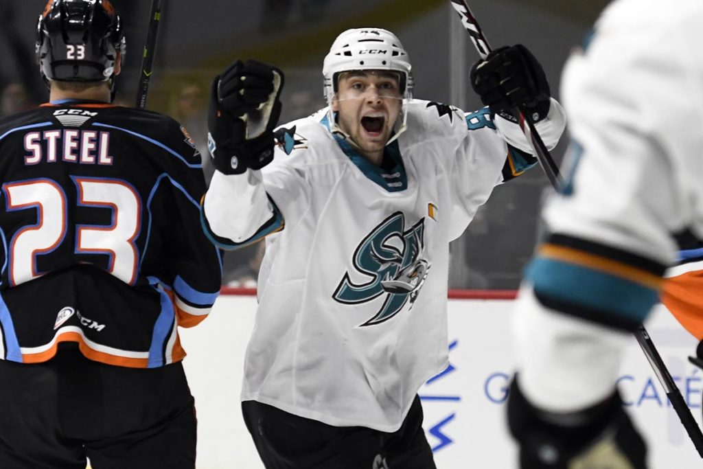 Barracuda bounce back, take Game 2 | TheAHL.com | The American Hockey ...
