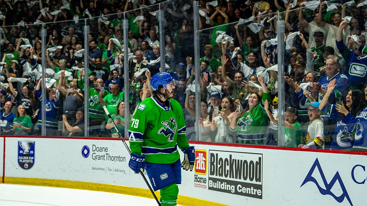 Canucks enjoying comforts of home | TheAHL.com | The American Hockey League